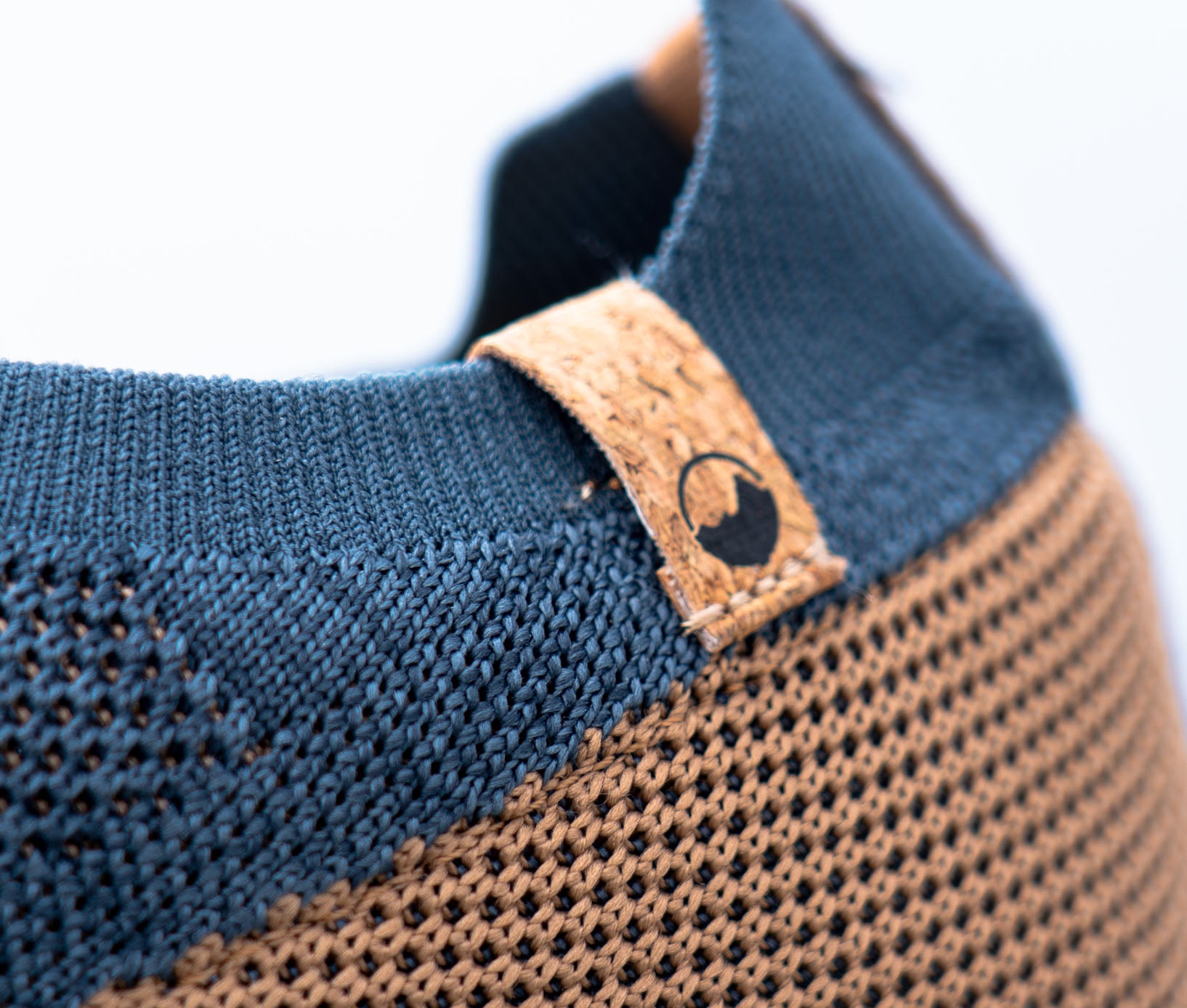 Recycled Shoes - Shoes made by recycled materials - SAOLA